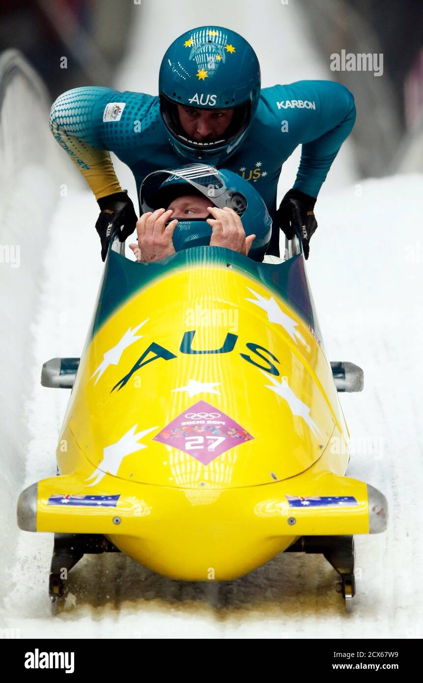 Bobsleigh olympics hi-res stock photography and images - Alamy