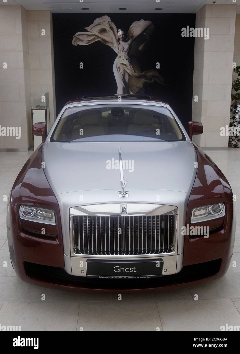 Silver ghost rose hi-res stock photography and images - Alamy