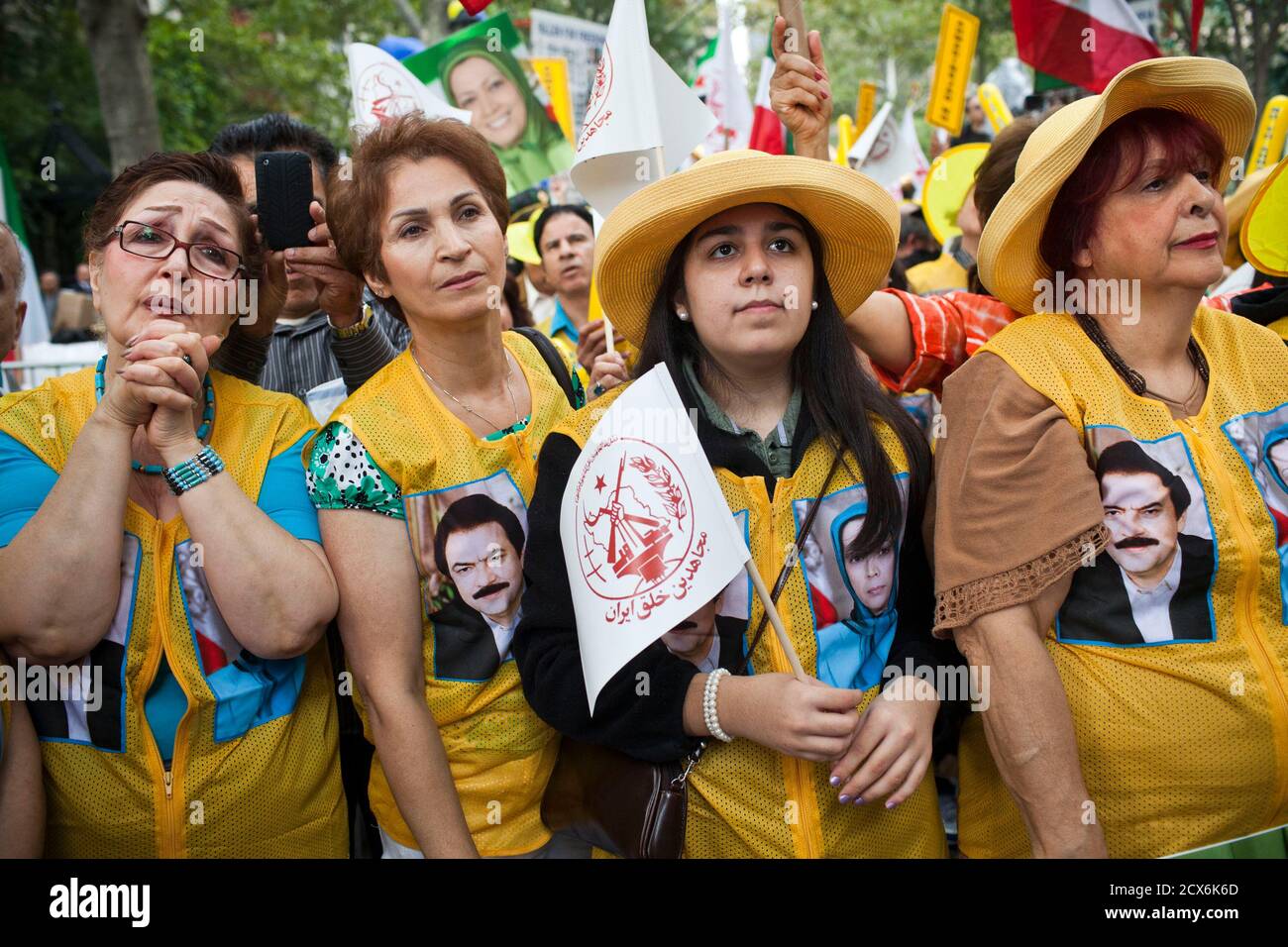 Iranian communities united states hi-res stock photography and images ...