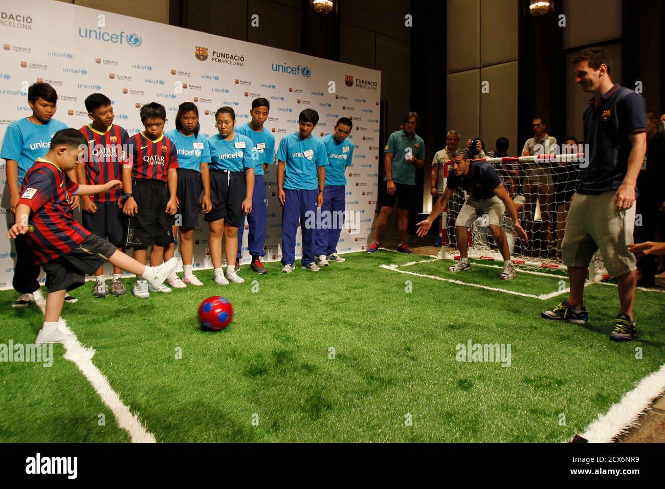 Children with disabilities football hi-res stock photography and images ...