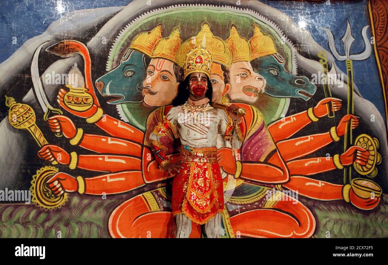 Indian demon king ravana hi-res stock photography and images - Alamy