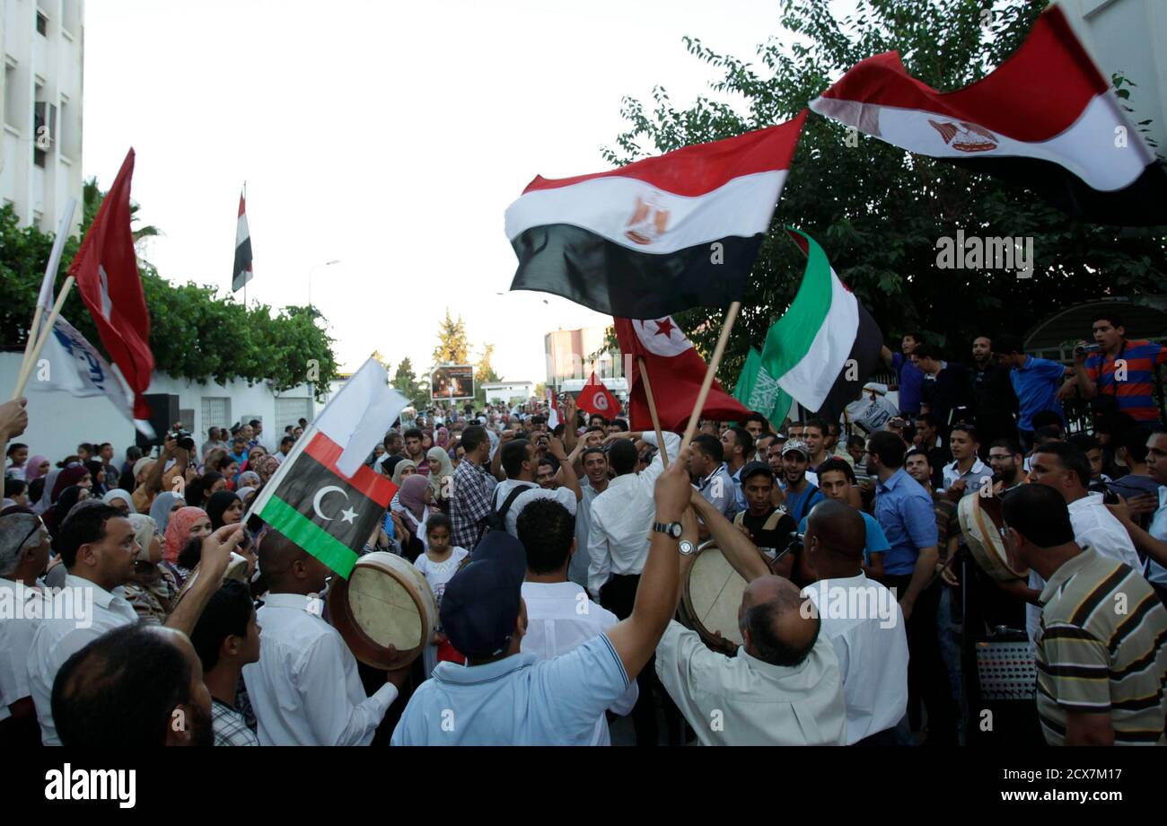 Egyptian libyan front hi-res stock photography and images - Alamy