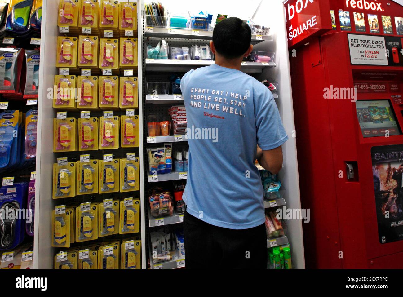 Walgreens employee hi-res stock photography and images - Alamy