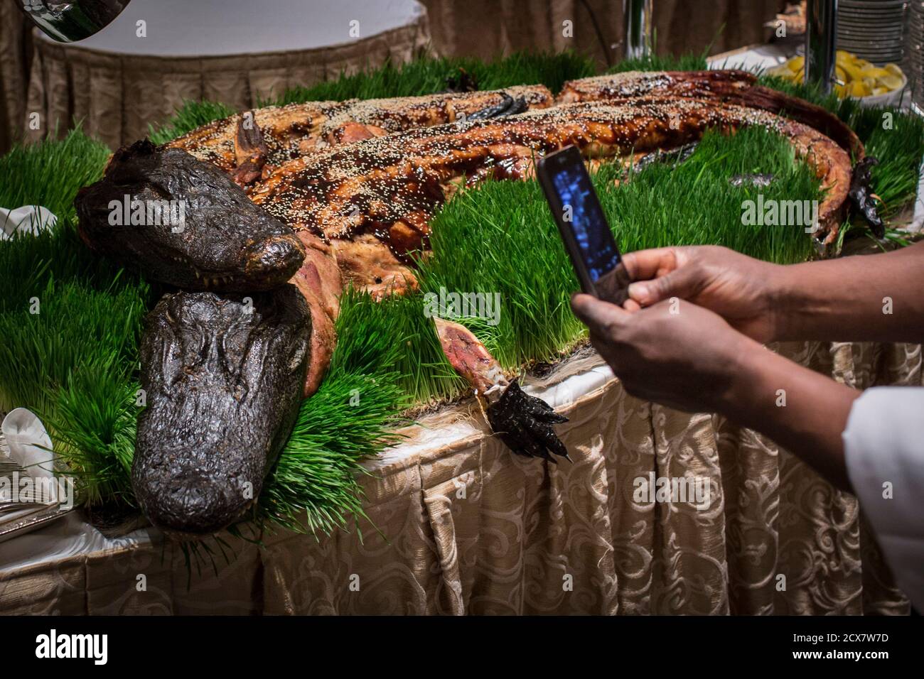 Invasive species dinner hi-res stock photography and images - Alamy