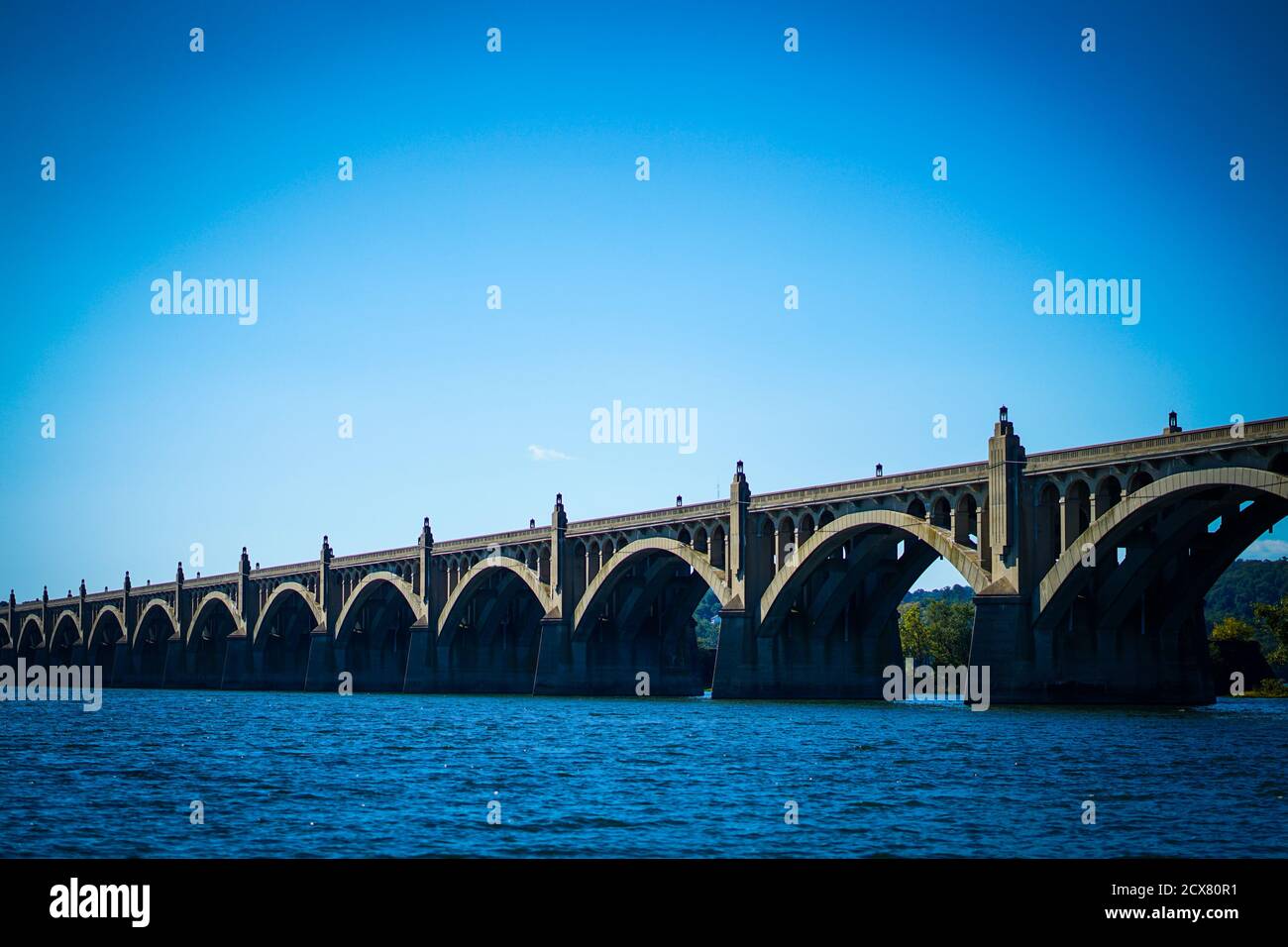 Veterans Memorial Bridge Stock Photo - Alamy