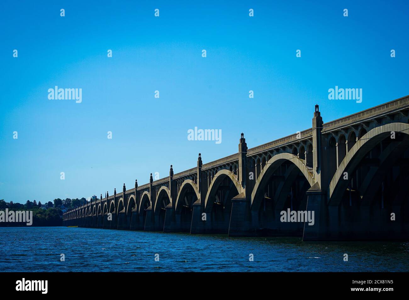 Veterans Memorial Bridge Stock Photo - Alamy