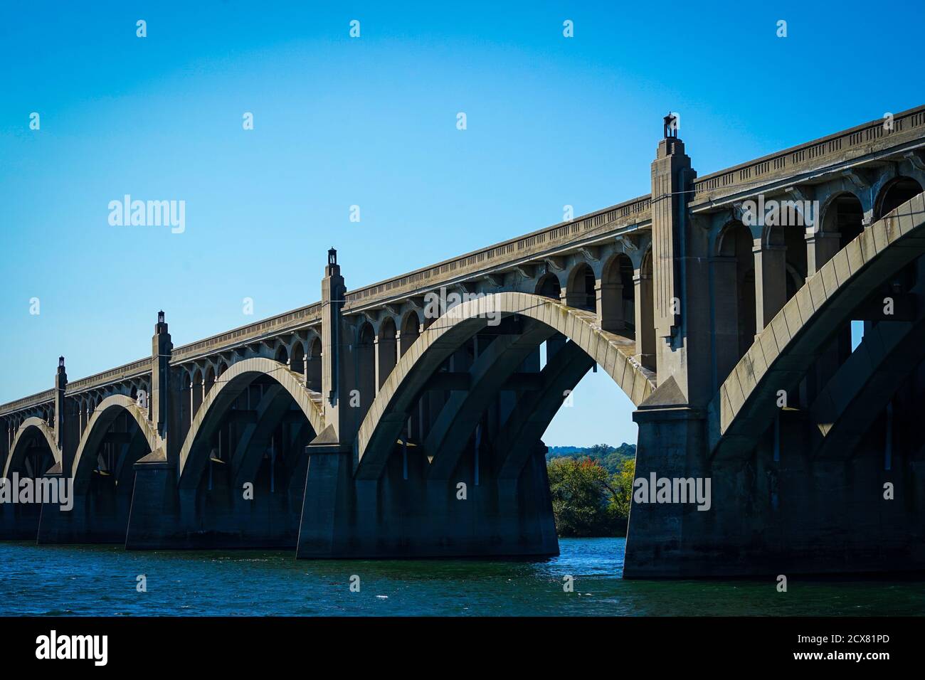 Veterans Memorial Bridge Stock Photo - Alamy