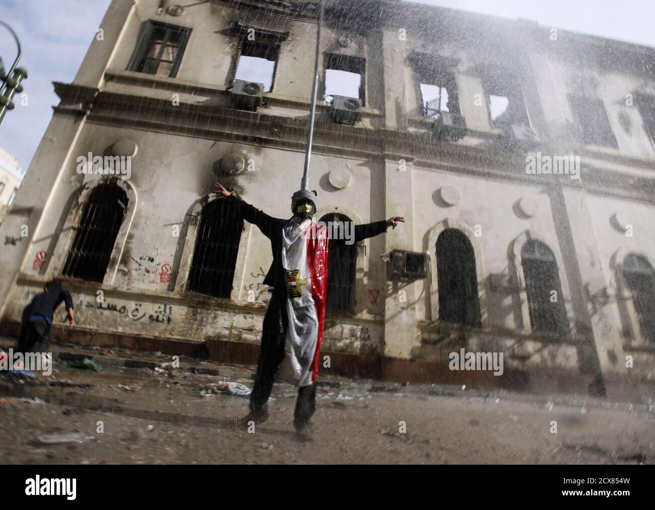 Egyptian flag over building hi-res stock photography and images - Alamy