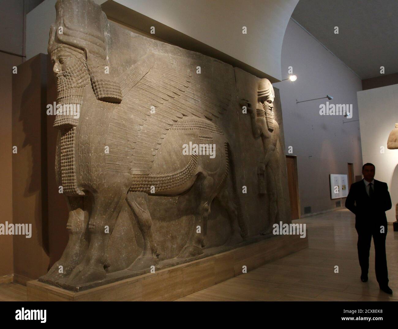 Winged bulls of khorsabad hi-res stock photography and images - Alamy