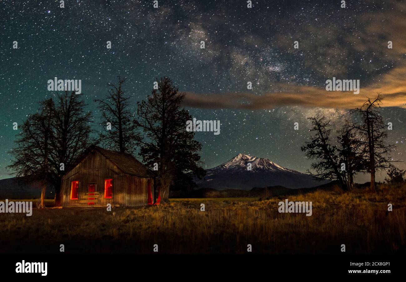 Cabin Forest Night High Resolution Stock Photography and Images - Alamy