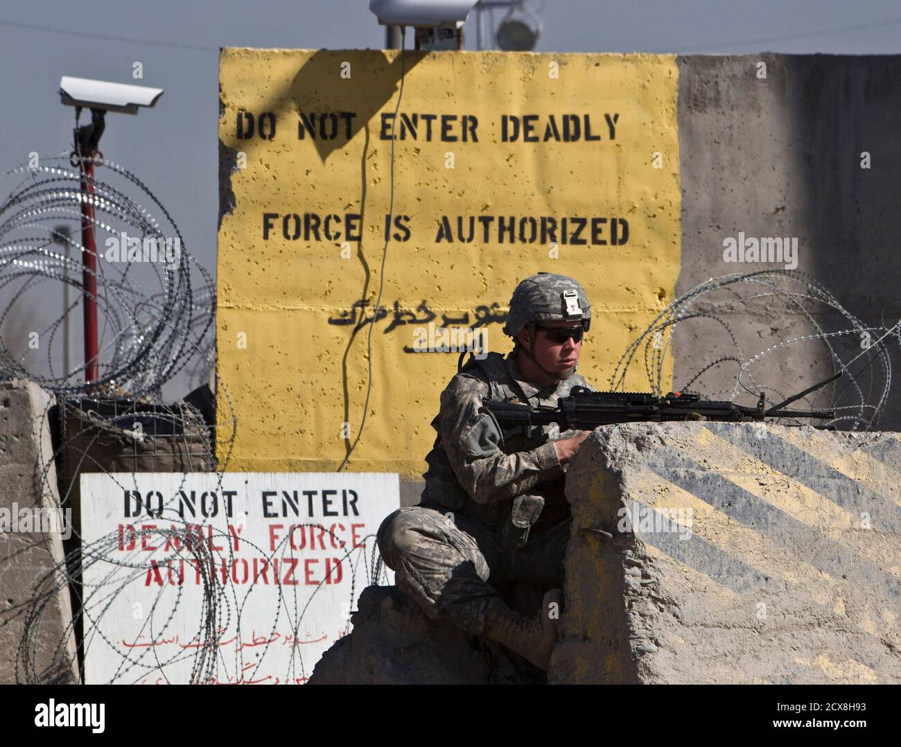 Afghanistan Camp Phoenix High Resolution Stock Photography and Images ...