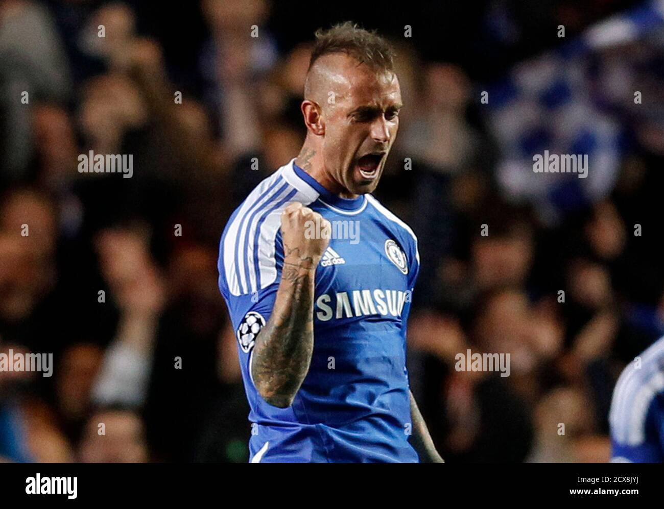 Chelseas raul meireles hi-res stock photography and images - Alamy