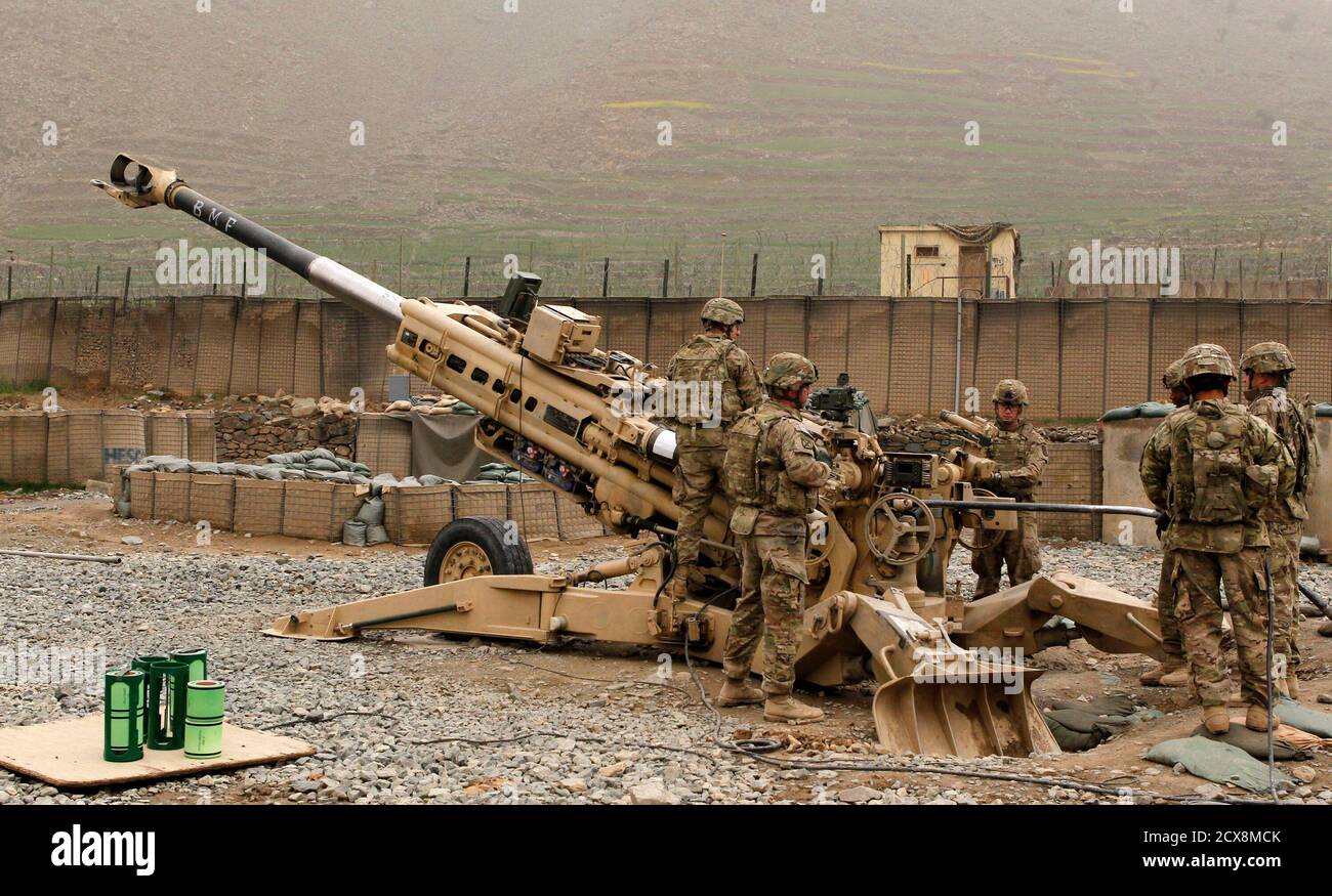 Civil war artillery battery hi-res stock photography and images - Alamy