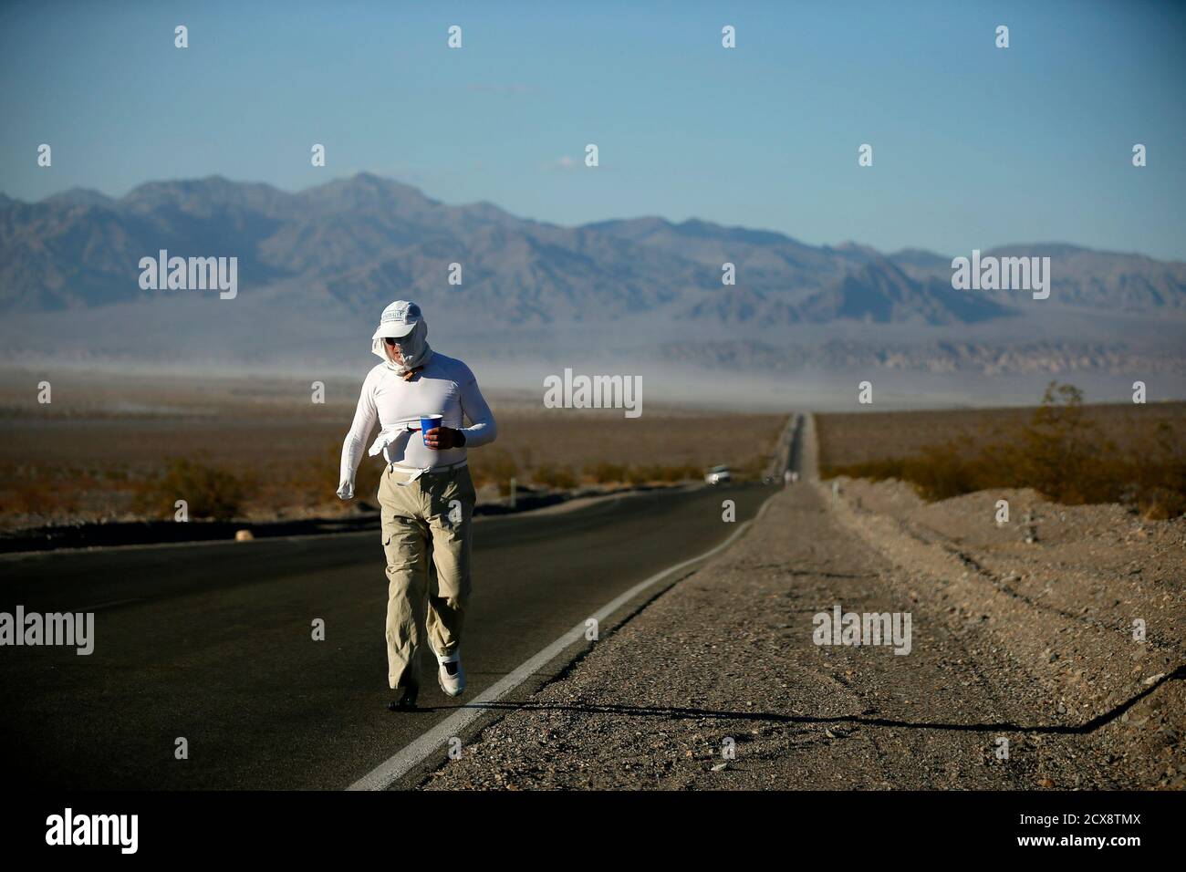 Badwater 135 ultramarathon hi-res stock photography and images - Alamy