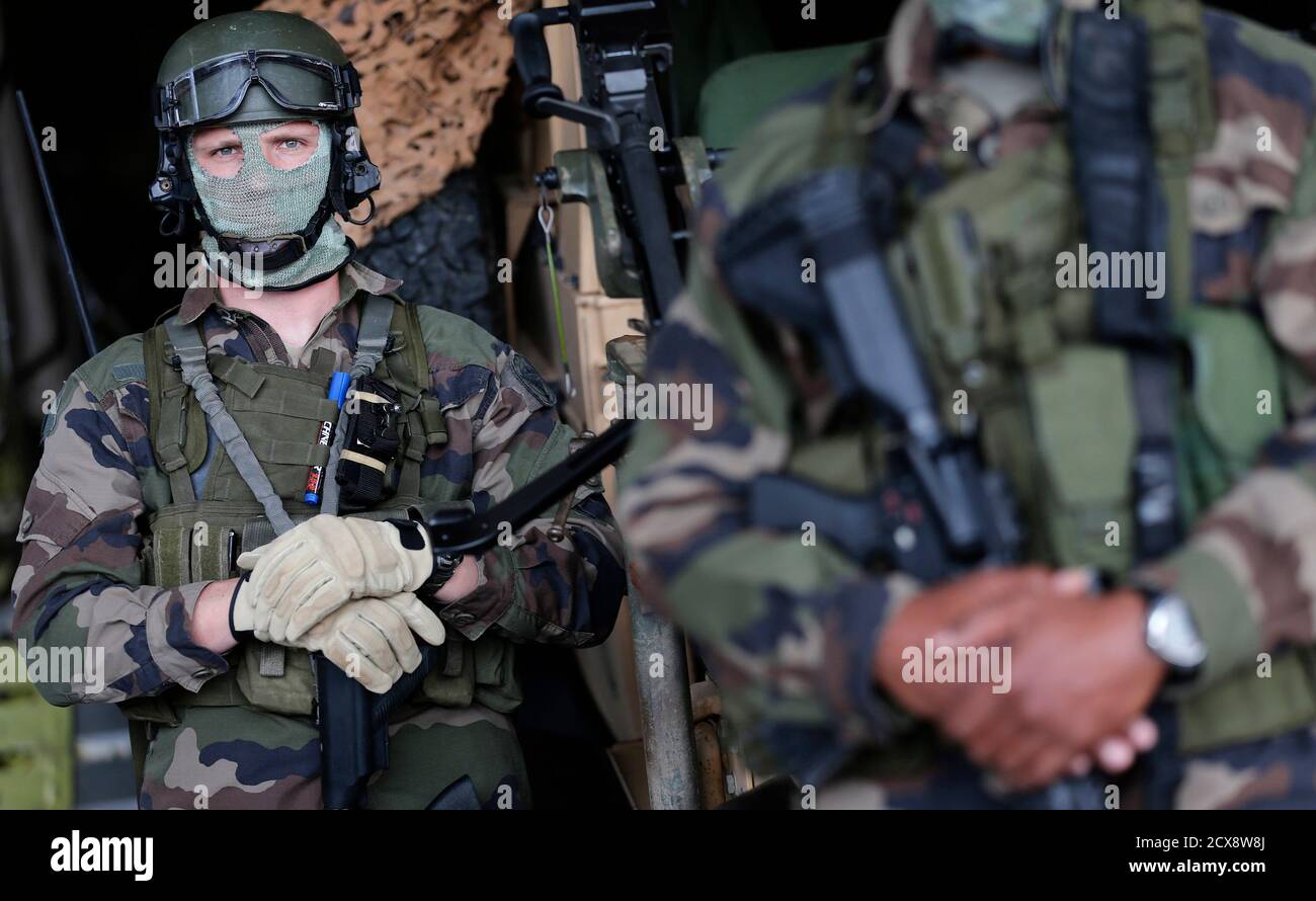 French special forces soldiers hi-res stock photography and images - Alamy