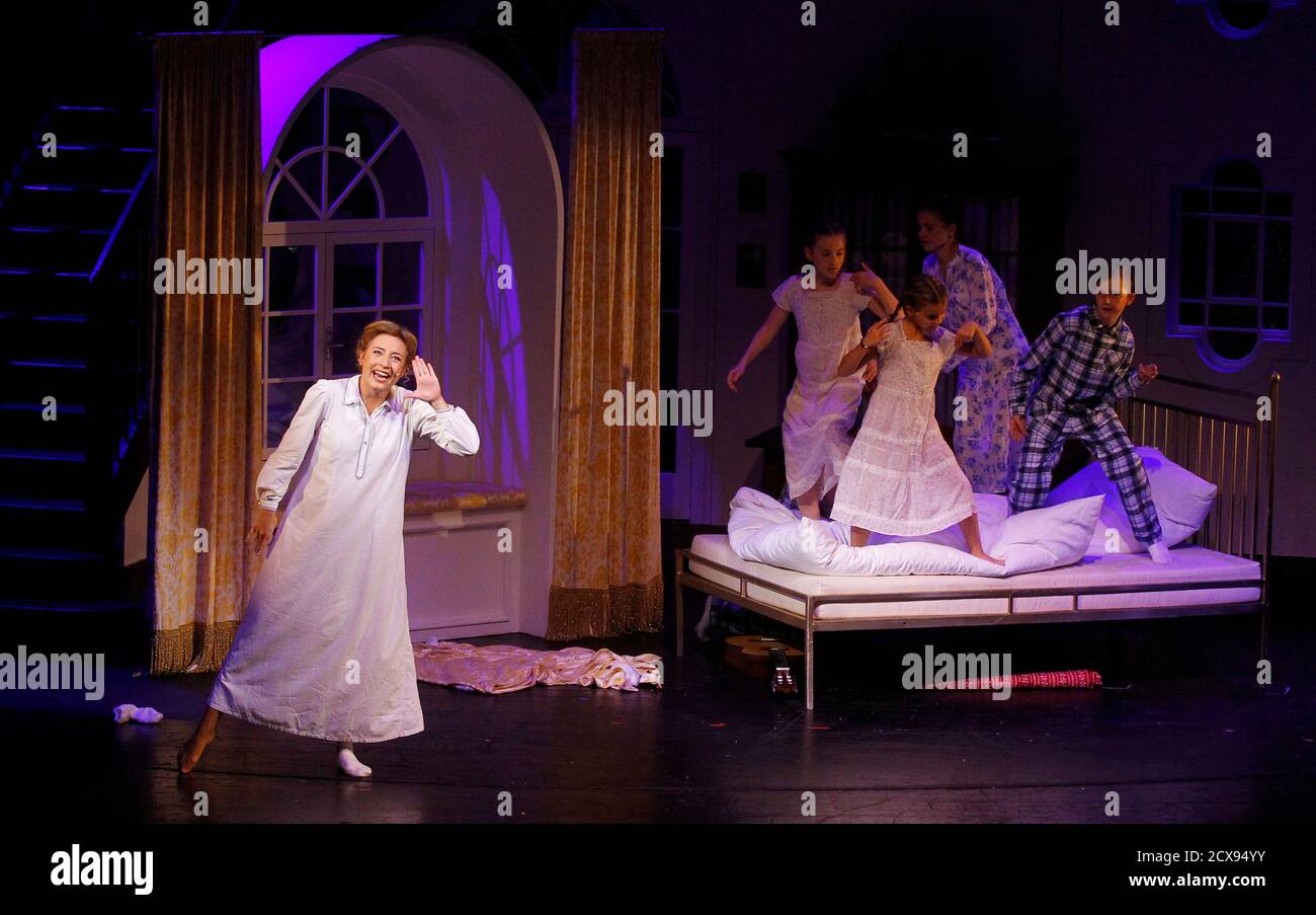Maria mueller hi-res stock photography and images - Alamy