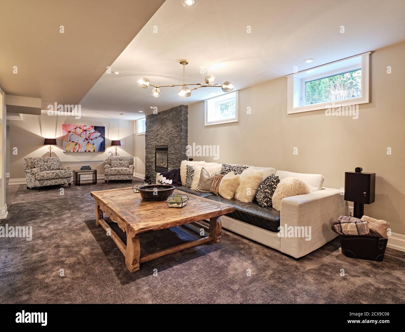 Real estate listing hi-res stock photography and images - Alamy