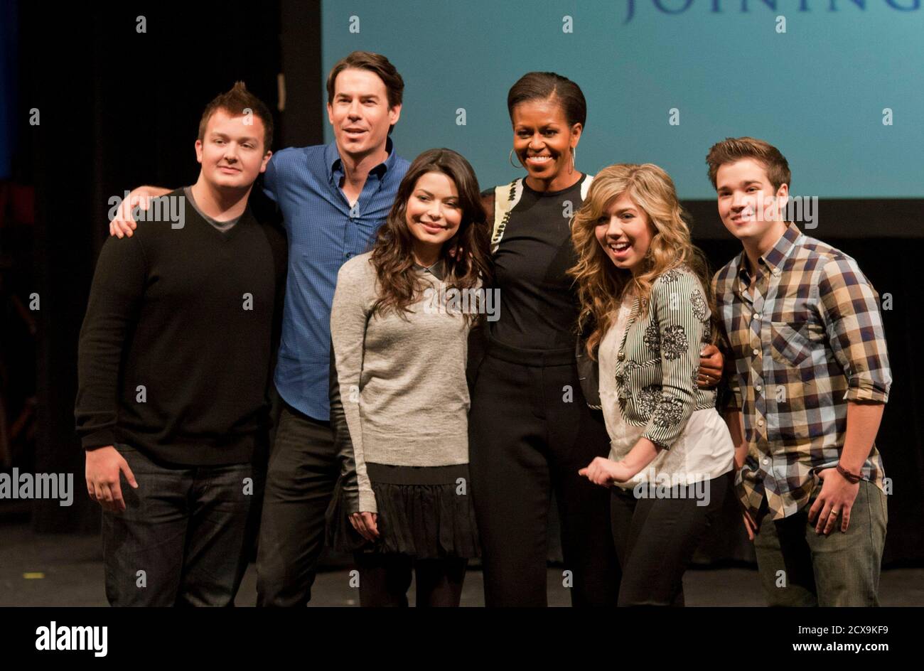 Icarly cast hi-res stock photography and images - Alamy