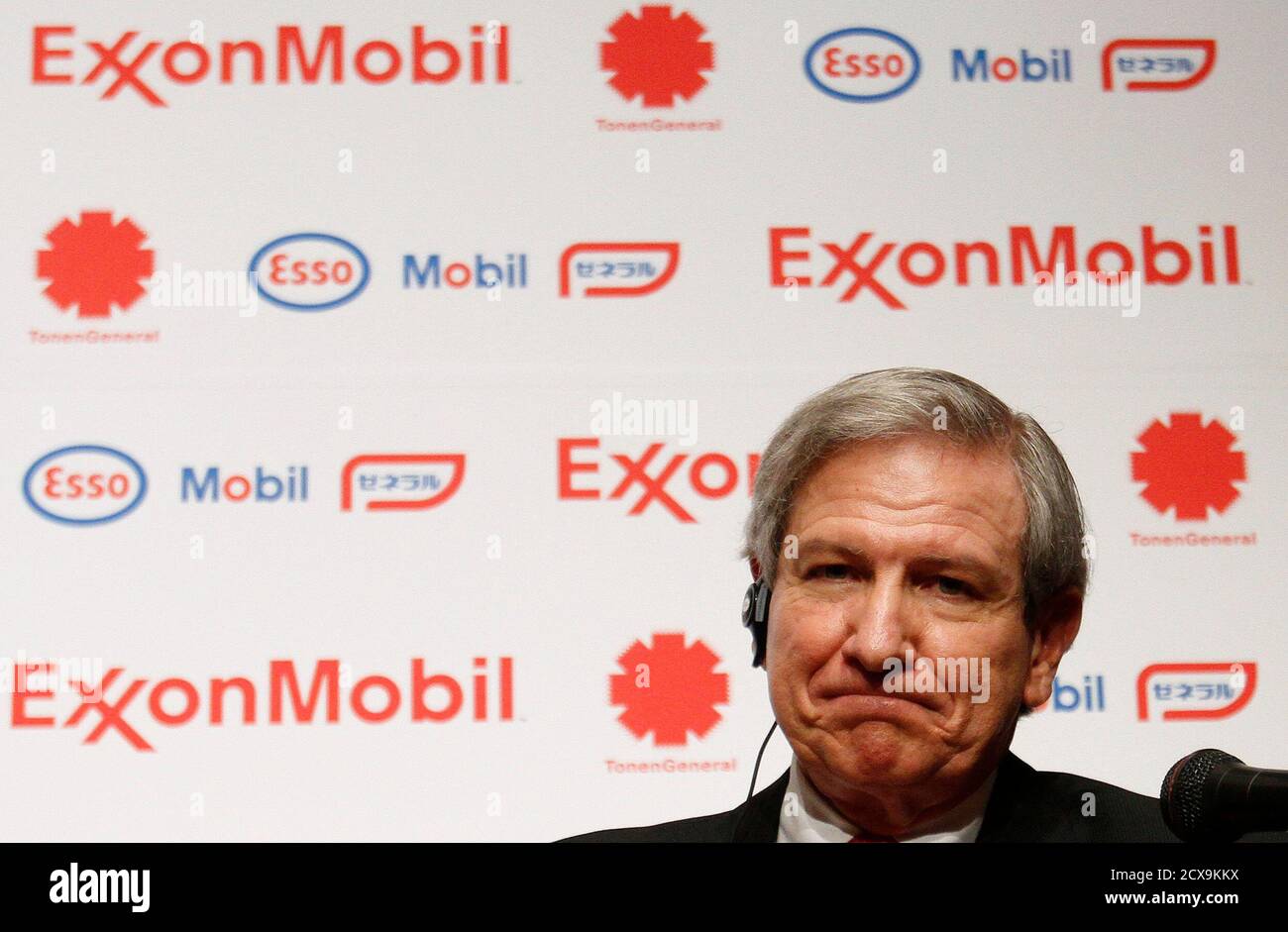 Alignment Stake High Resolution Stock Photography and Images - Alamy