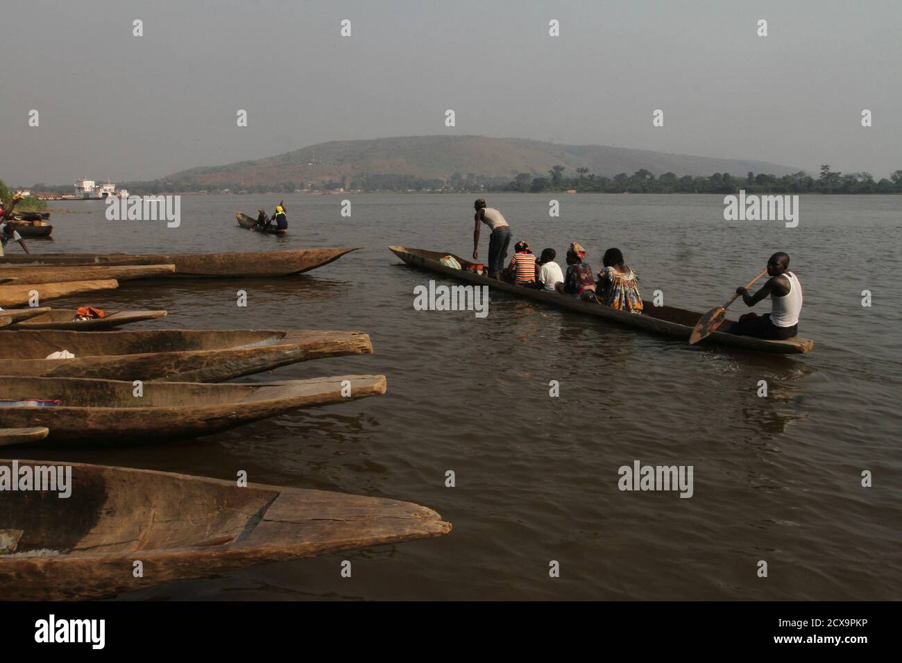 Congo river boat hi-res stock photography and images - Alamy