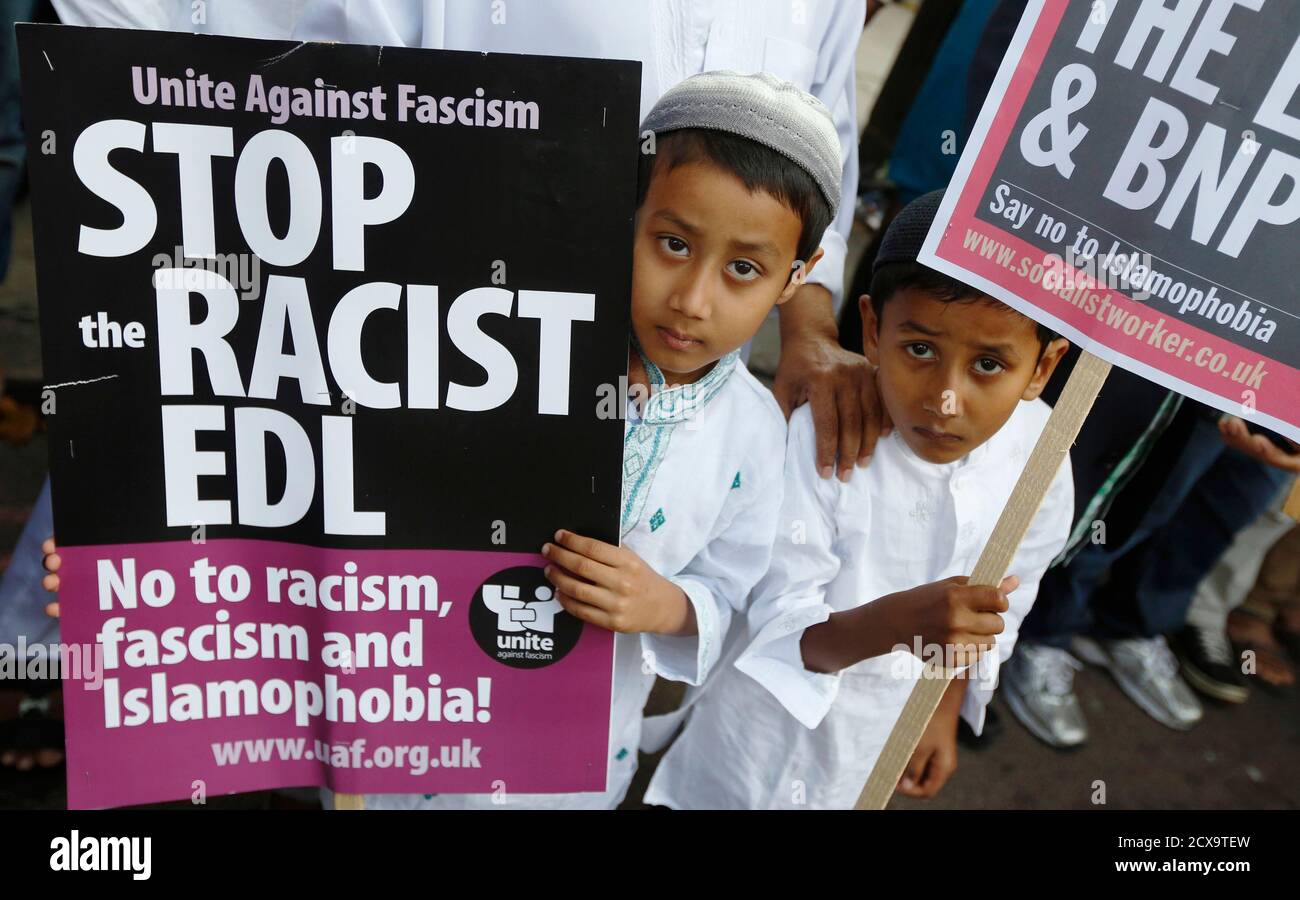 Children with anti war banners hi-res stock photography and images - Alamy