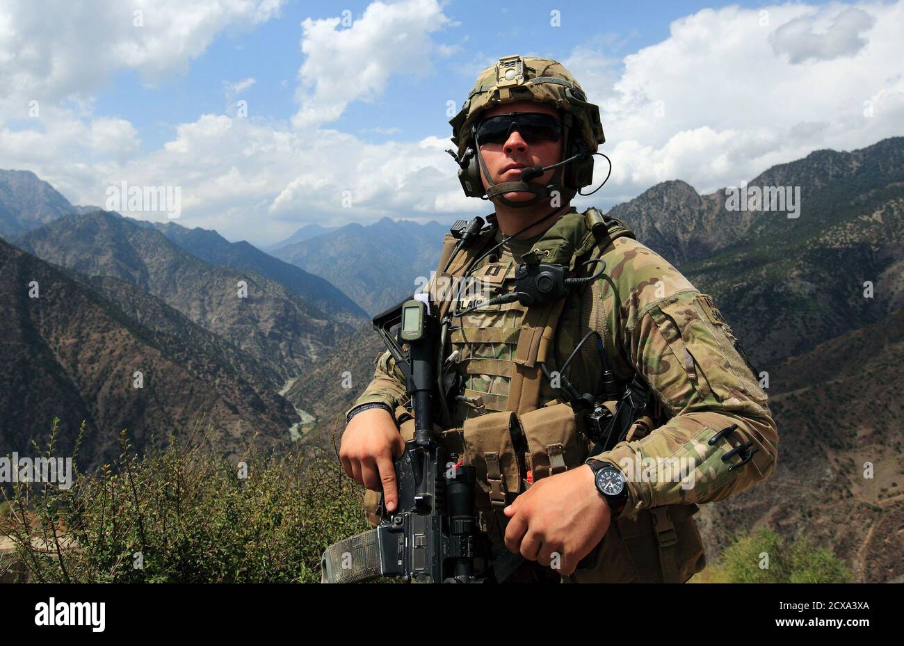 Company commander in the 2nd battalion hi-res stock photography and ...