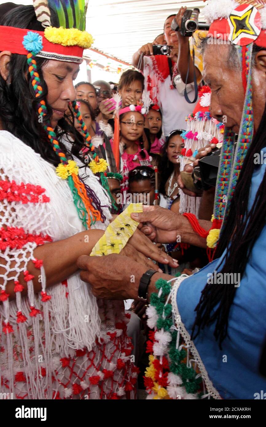 Arawaks village hi-res stock photography and images - Alamy