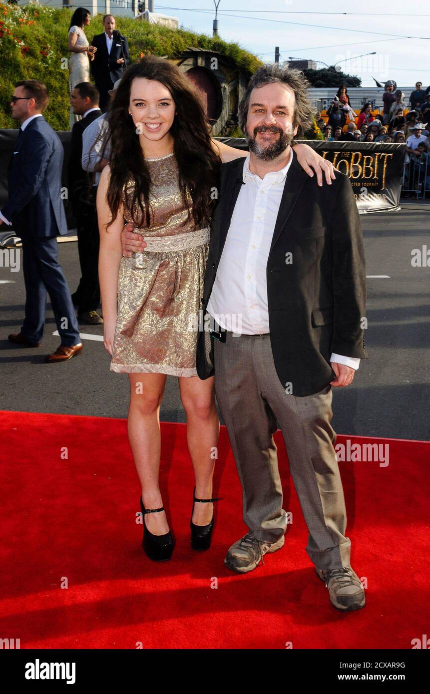 Peter jackson his daughter katie jackson hobbit hi-res stock ...