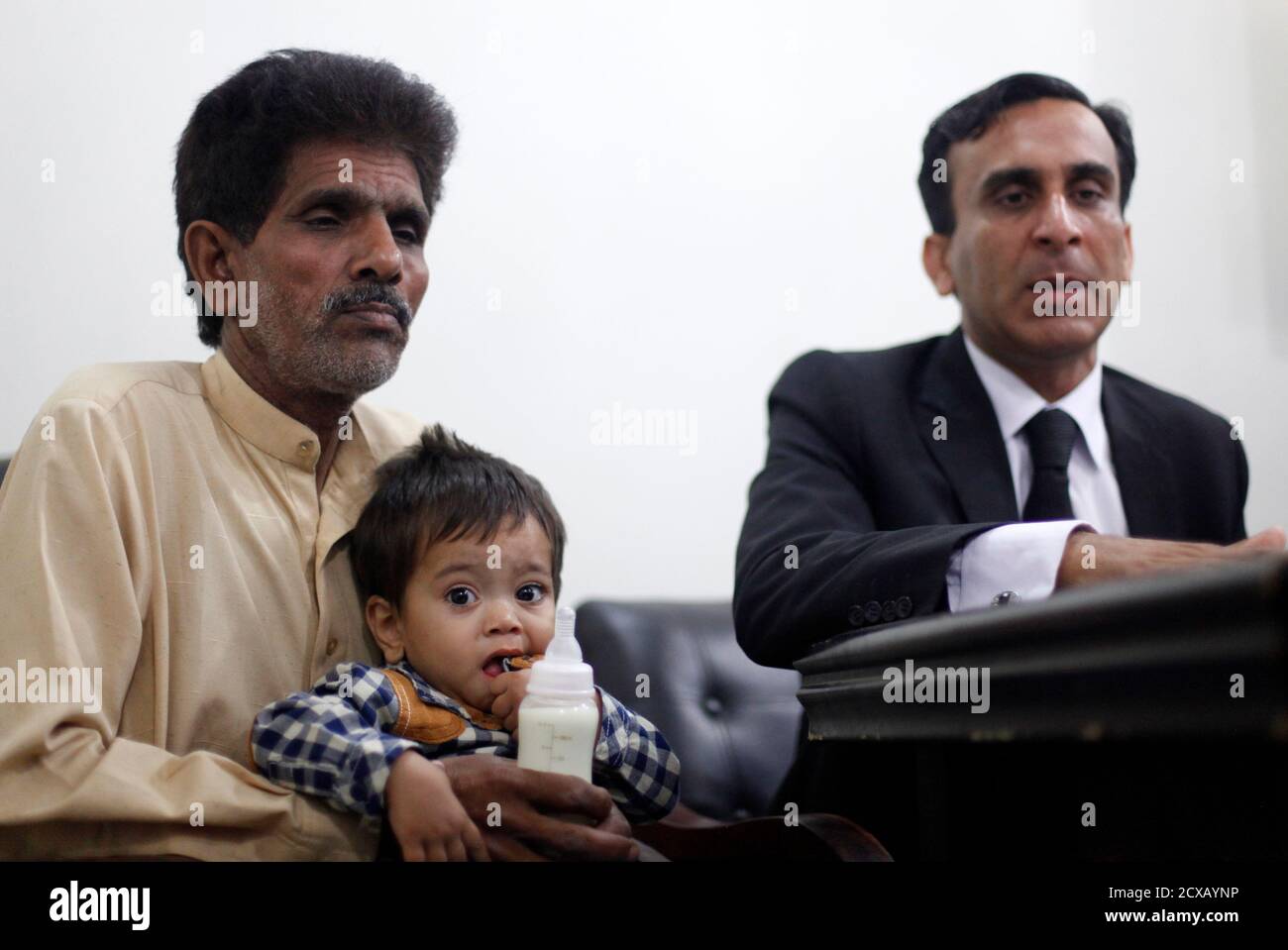 Grandfathers lap hi-res stock photography and images - Alamy