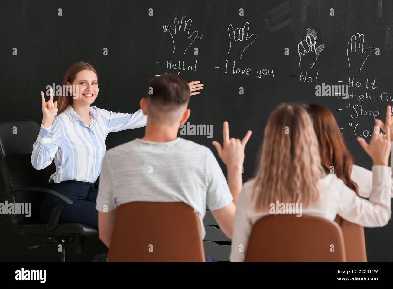Non verbal communication teacher hi-res stock photography and images ...