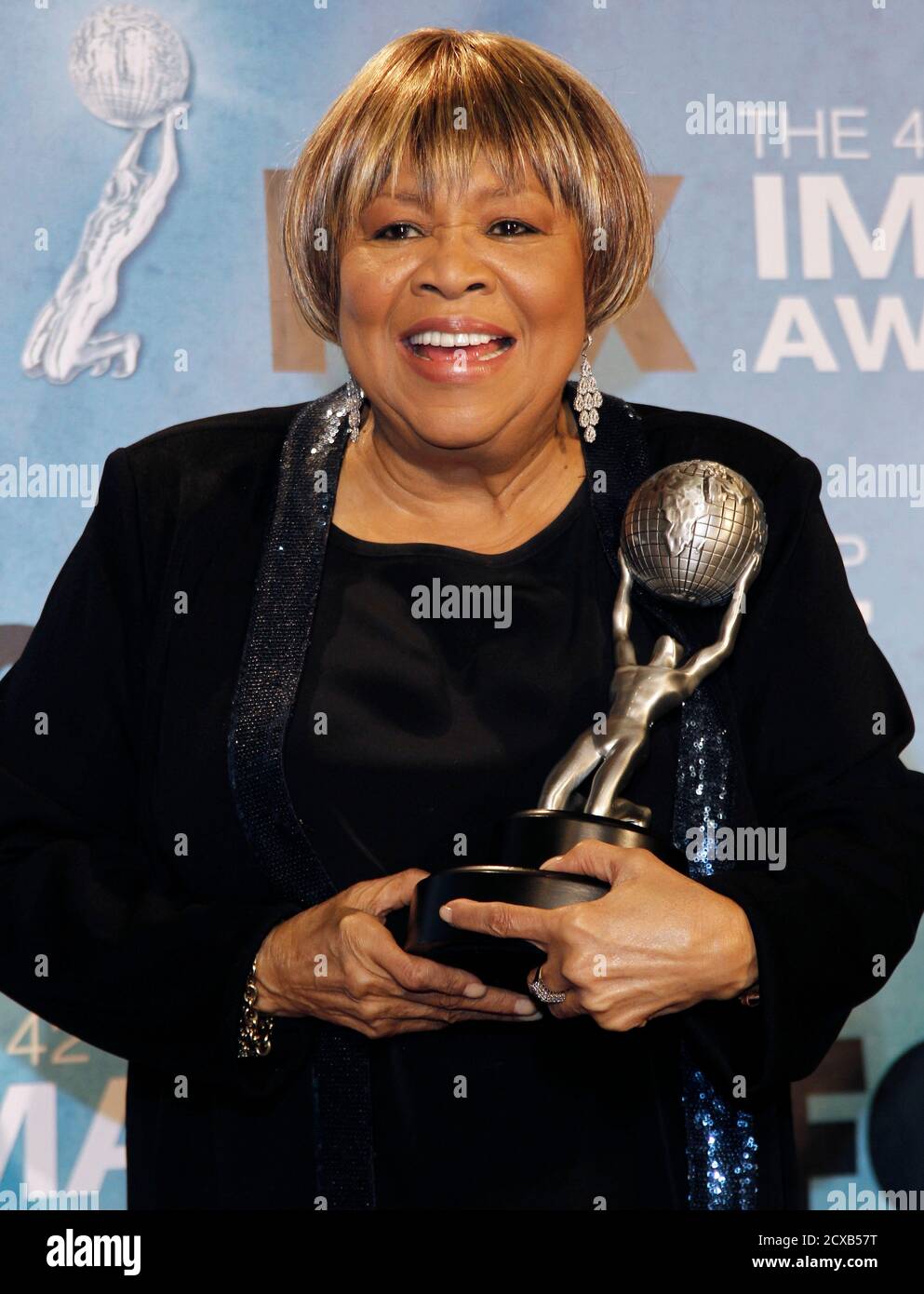 Mavis nicholson hi-res stock photography and images - Alamy