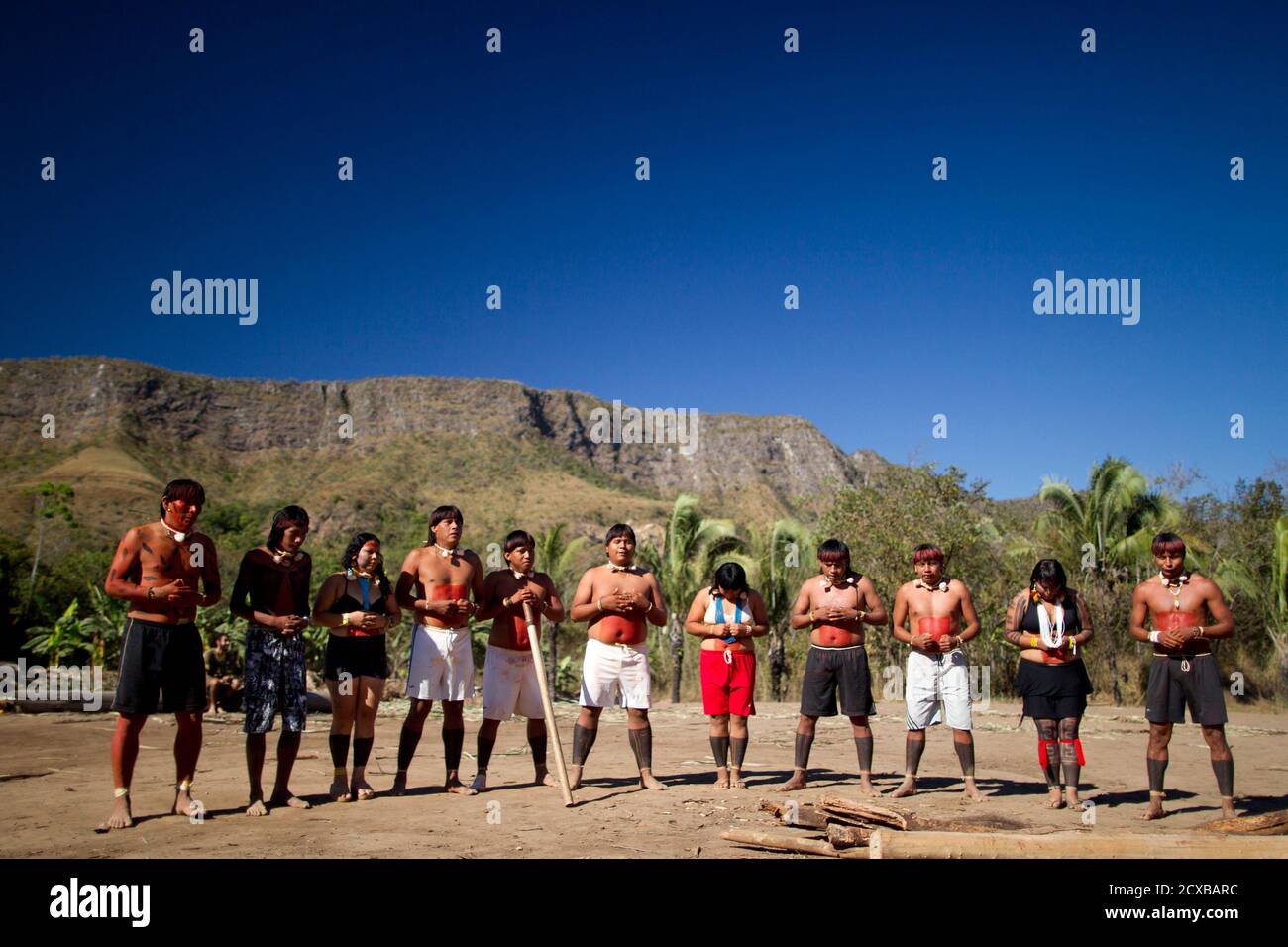 Xavante tribe hi-res stock photography and images - Alamy
