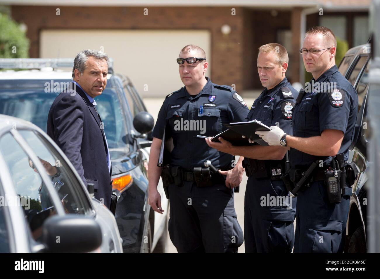 Edmonton police officers hi-res stock photography and images - Alamy