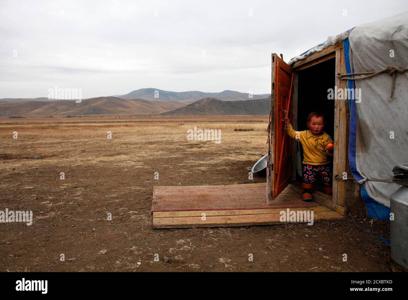 Rural migration asia hi-res stock photography and images - Alamy
