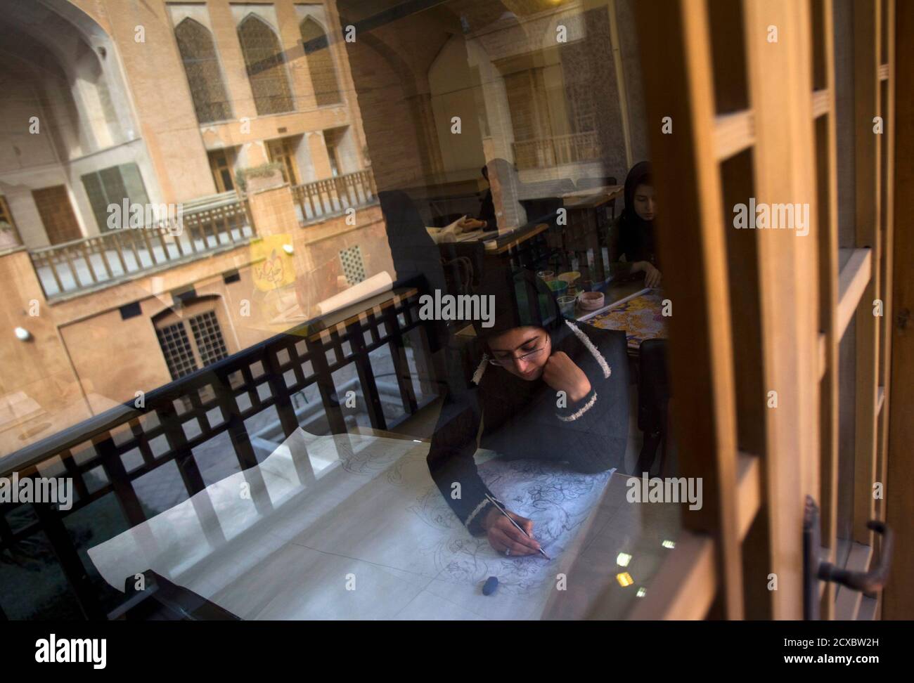Tehran university classroom hi-res stock photography and images - Alamy