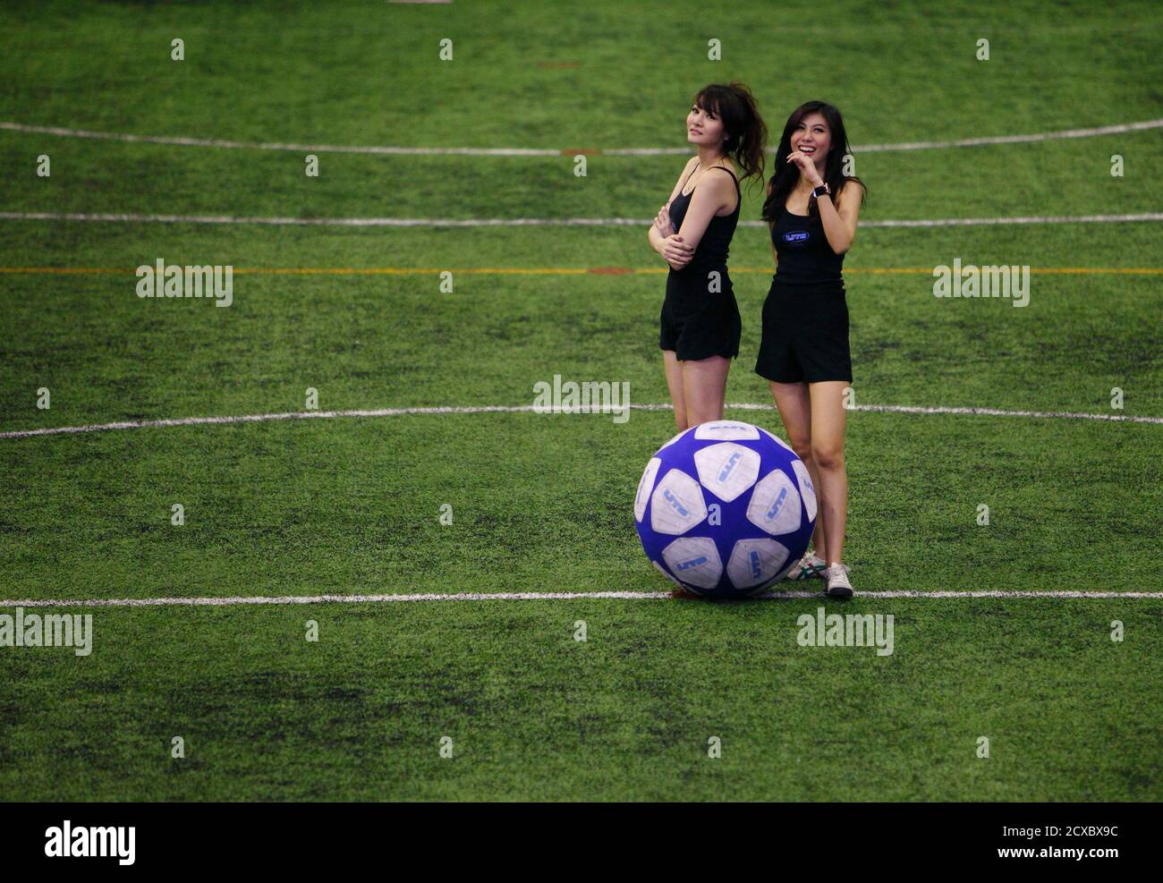 Shocking pictures hi-res stock photography and images - Alamy