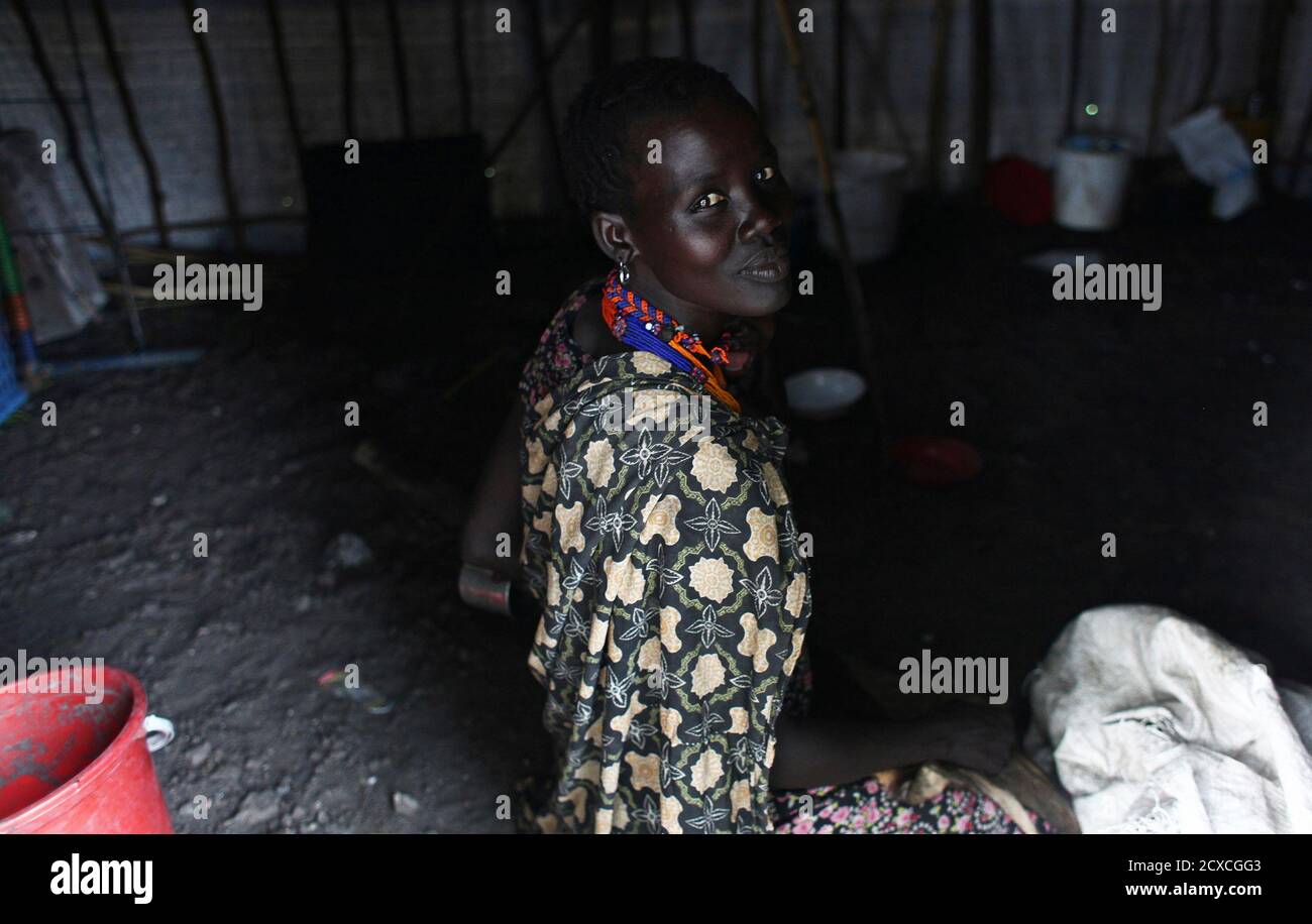 Medical tent war hi-res stock photography and images - Alamy