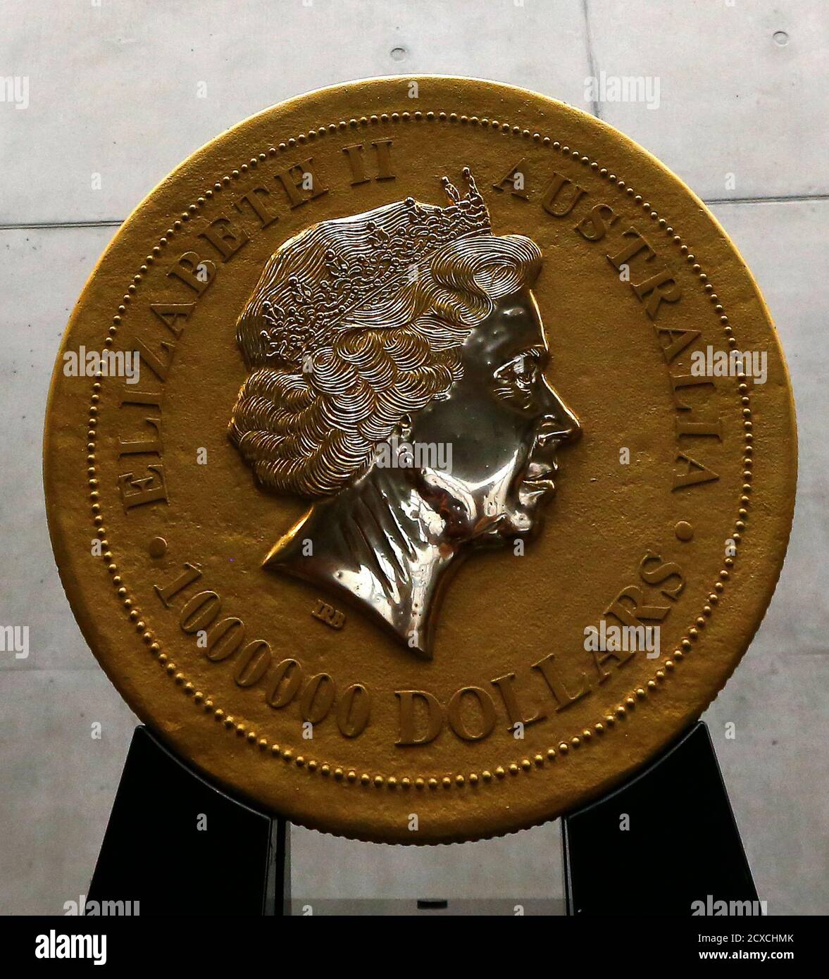 The world's largest gold coin hi-res stock photography and images - Alamy