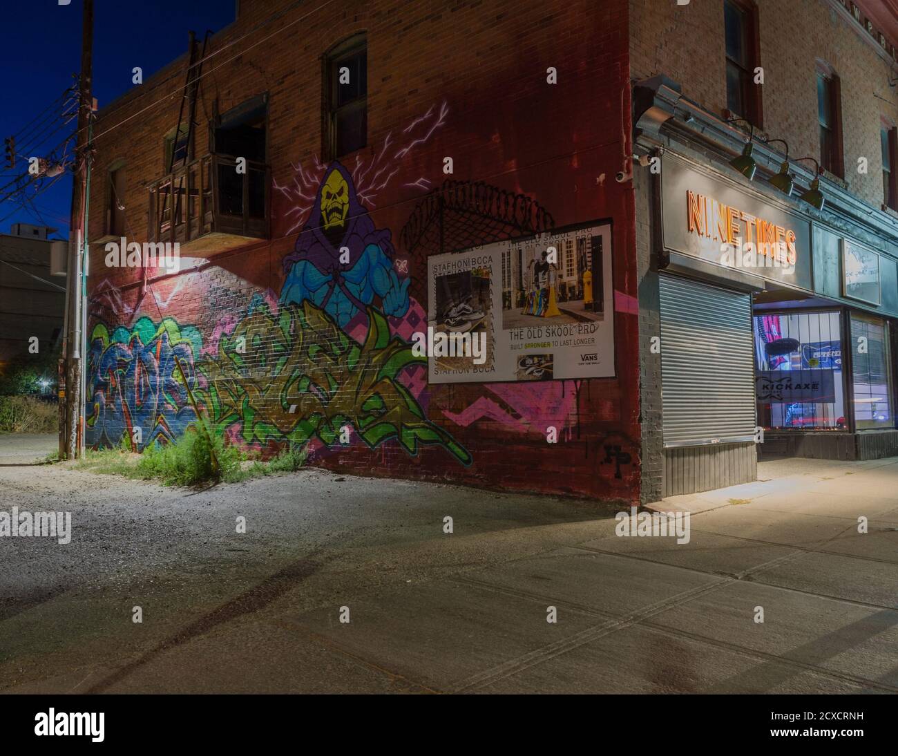 Alberta buildings and shops canada hi-res stock photography and images ...