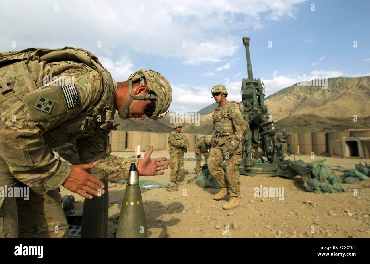 Artillery fuses hi-res stock photography and images - Alamy