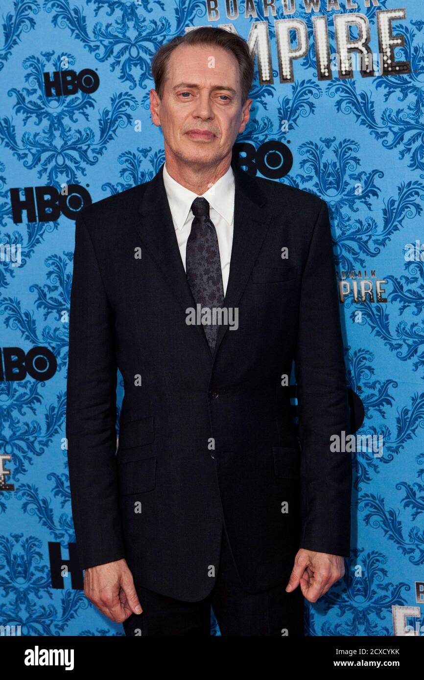 Steve buscemi new york premiere hi-res stock photography and images - Alamy