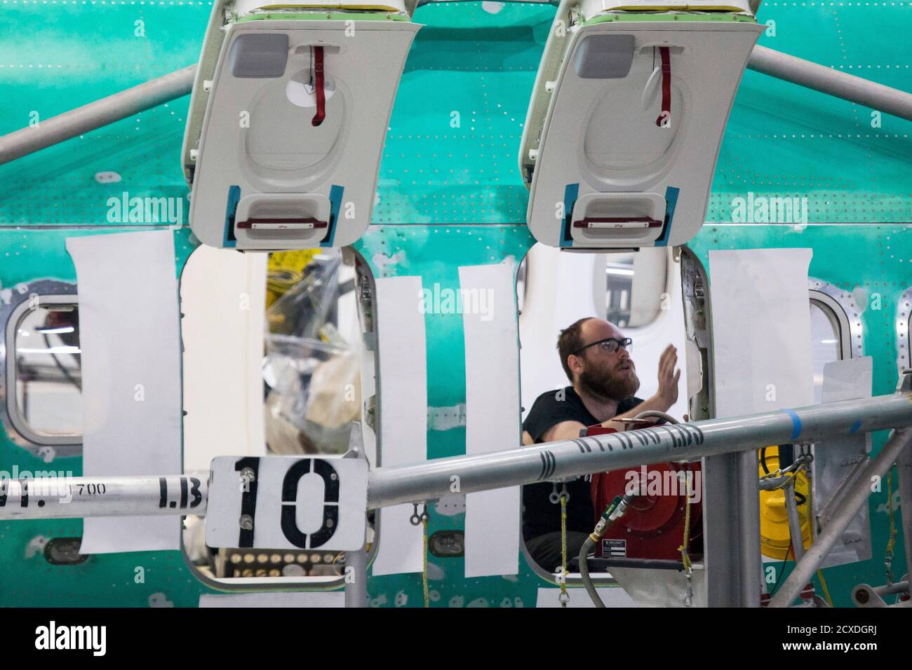 Boeing 737 assembly hi-res stock photography and images - Alamy