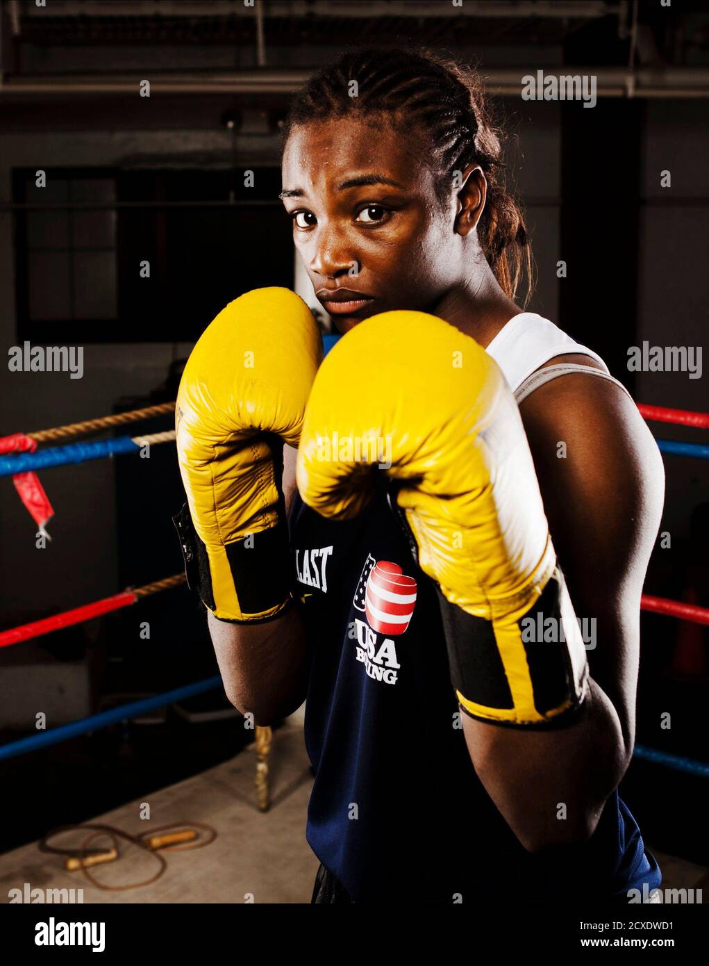 Female boxing olympics 2012 hi-res stock photography and images - Alamy