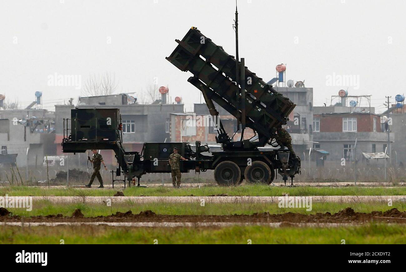 Patriot air and missile defence system hi-res stock photography and ...