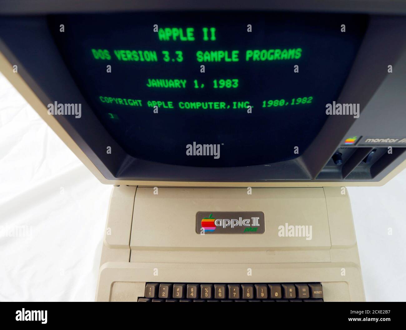 1984 technology hi-res stock photography and images - Alamy