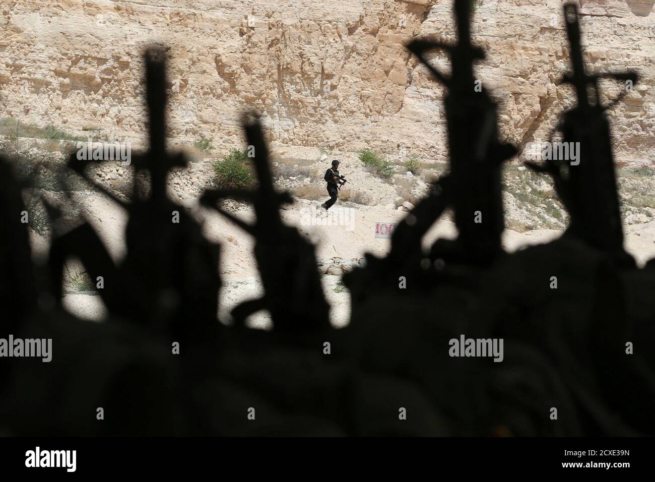 Palestinian Soldier High Resolution Stock Photography and Images - Alamy