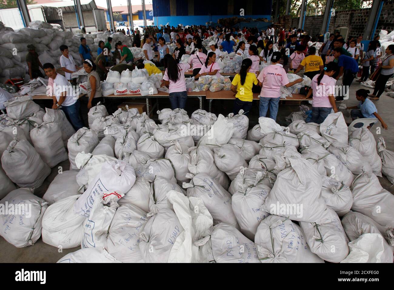 Department social welfare development dswd hi-res stock photography and ...