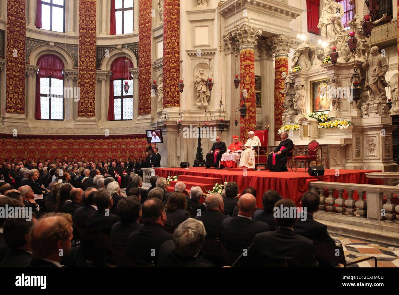 Pope Benedict Xv High Resolution Stock Photography and Images - Alamy