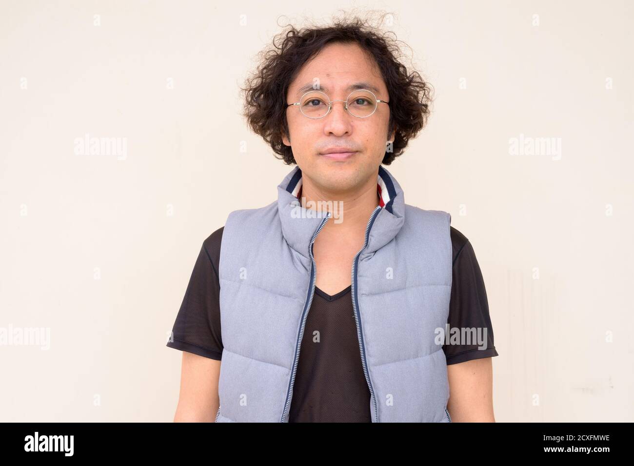 Eyeglasses japanese man hi-res stock photography and images - Alamy