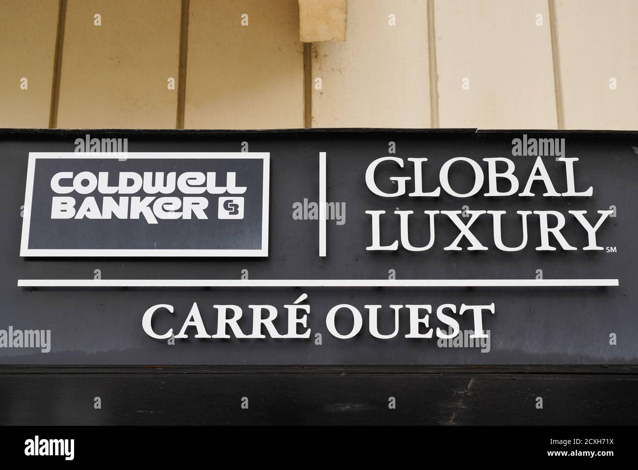 Biarritz , Aquitaine / France - 09 25 2020 : Coldwell Banker sign logo on building for us real ...